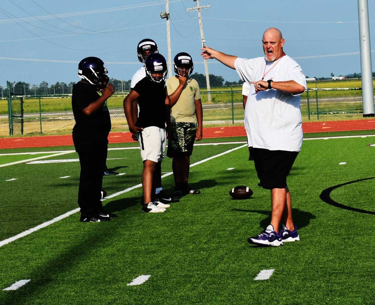 Coach Hern leads Jr. Seminoles