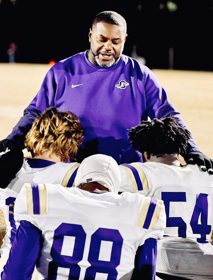 Salem eliminates Osceola in quarterfinals