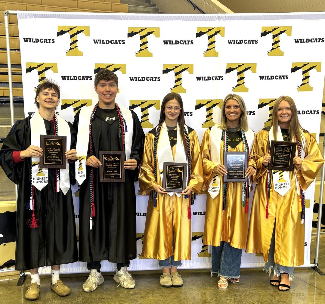 Janet Schmidt Scholar Athletes Scholarship