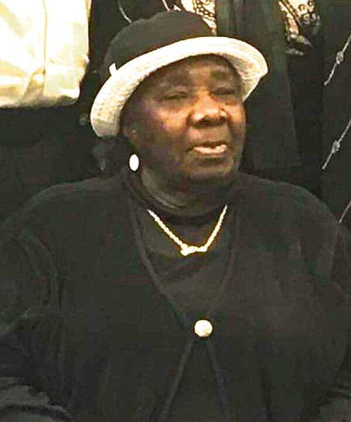Bertha Mae Echols
