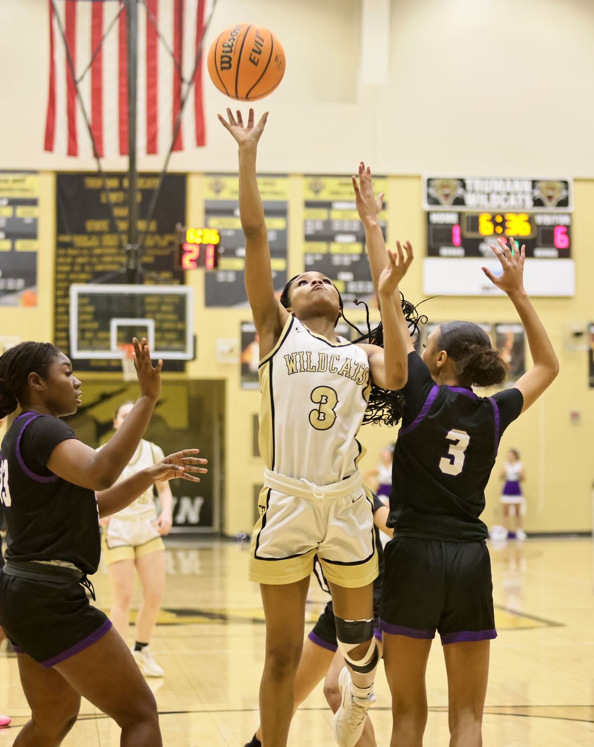 Lady Wildcats clinch regional tournament berth