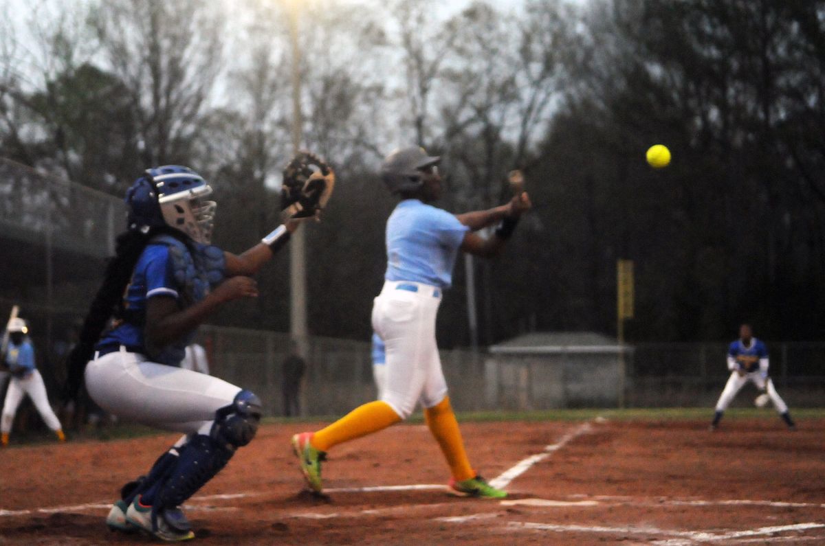 Keith High overpowers Selma High, moves to 2-0