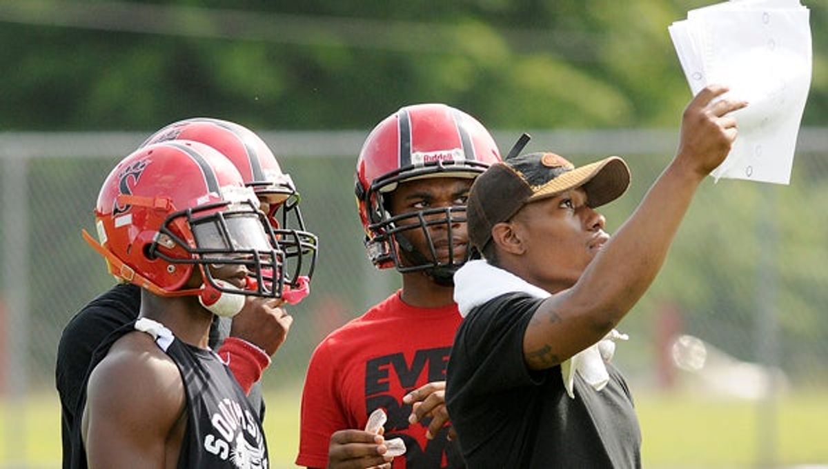 Teams converge for another 7-on-7 event