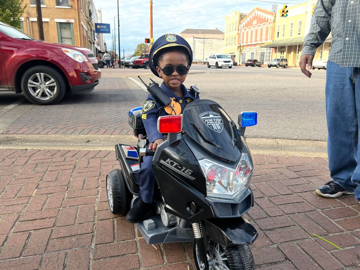 Selma celebrates "Monster March"on Halloween