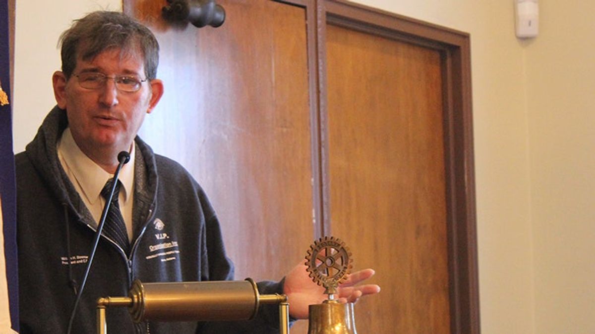 VIP President, CEO speaks to Rotary Club