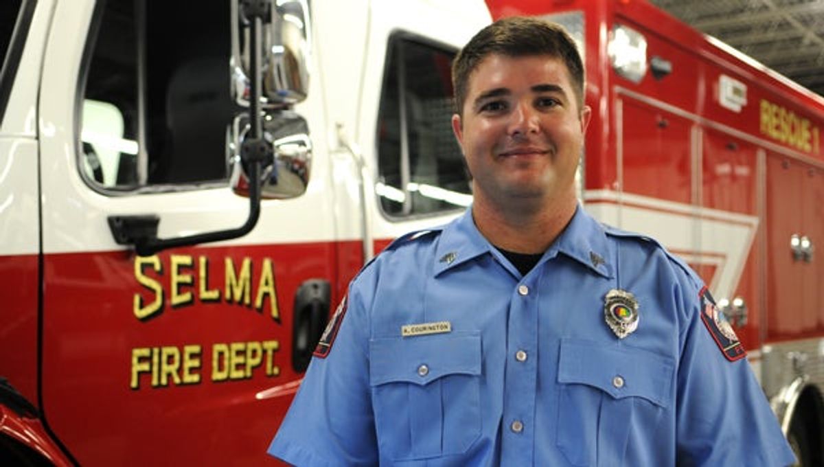 Selma Fire Department officer given honor