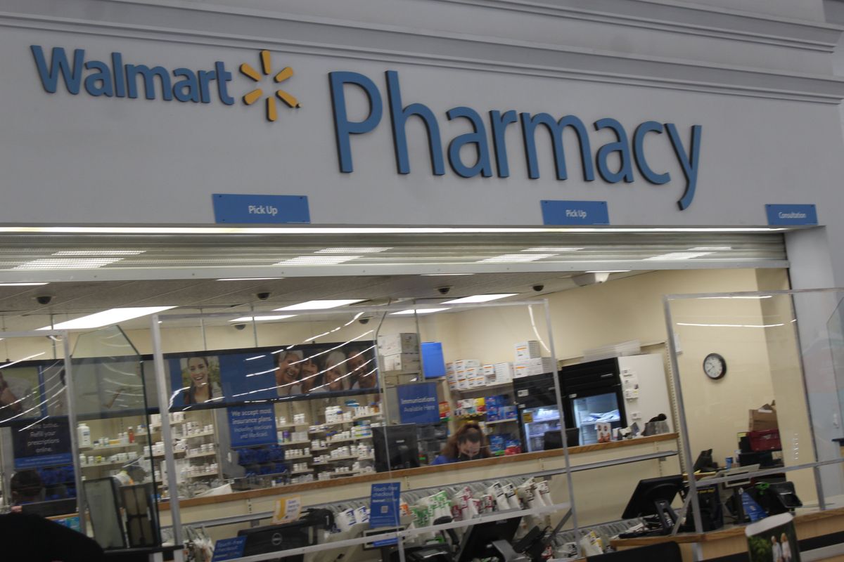 Selma Walmart to begin administering COVID-19 vaccine Friday