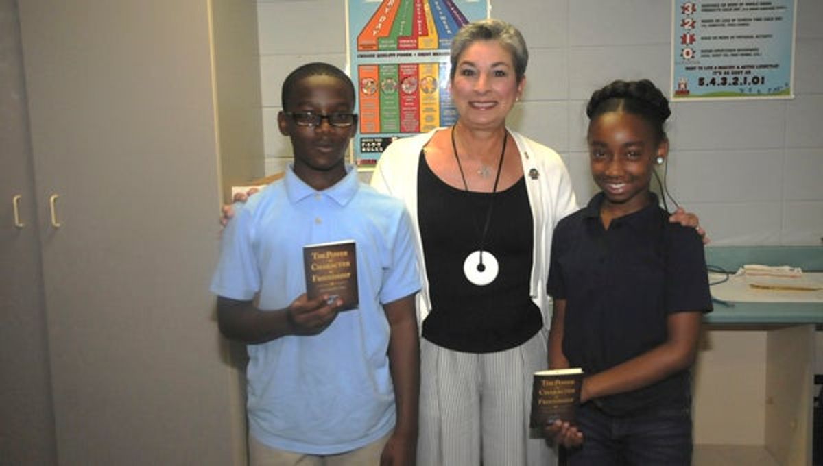 Cothran talks United Way with Rotarians
