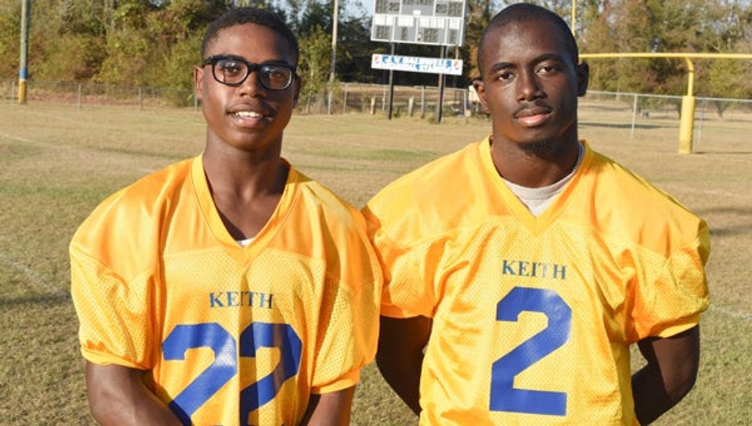 Keith duo to lead Bears into playoff game