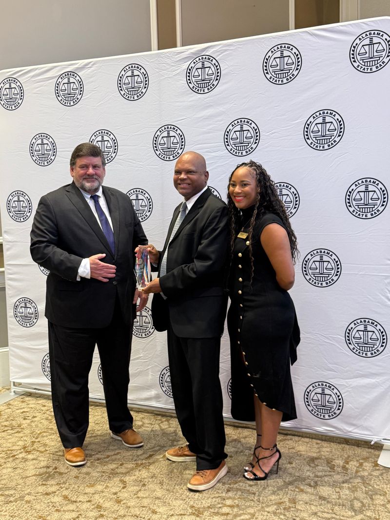 Selma attorney Michael Jackson receives state bar's pro bono award