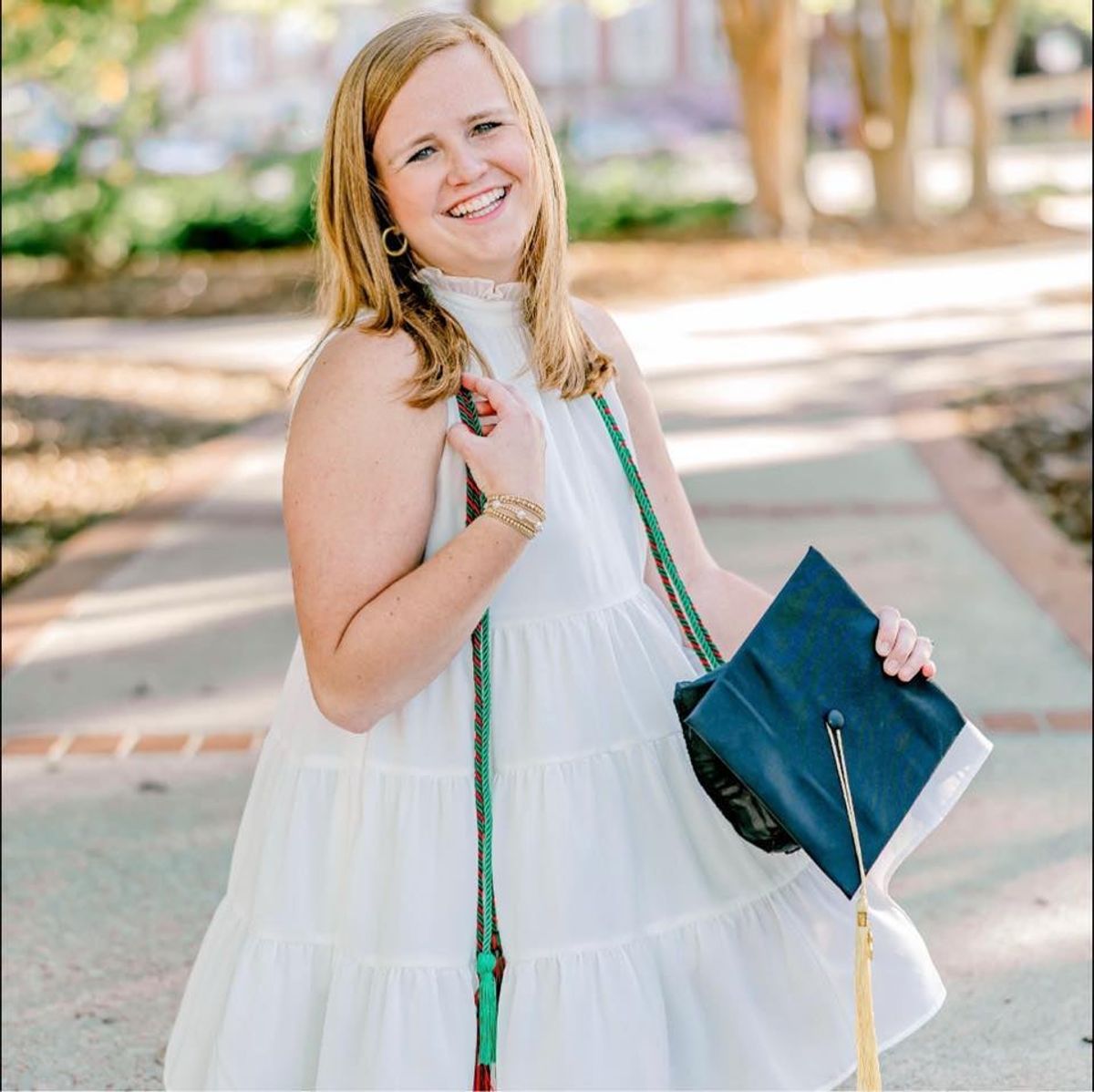 Caroline Thomas graduates from Auburn, South Datoka bound