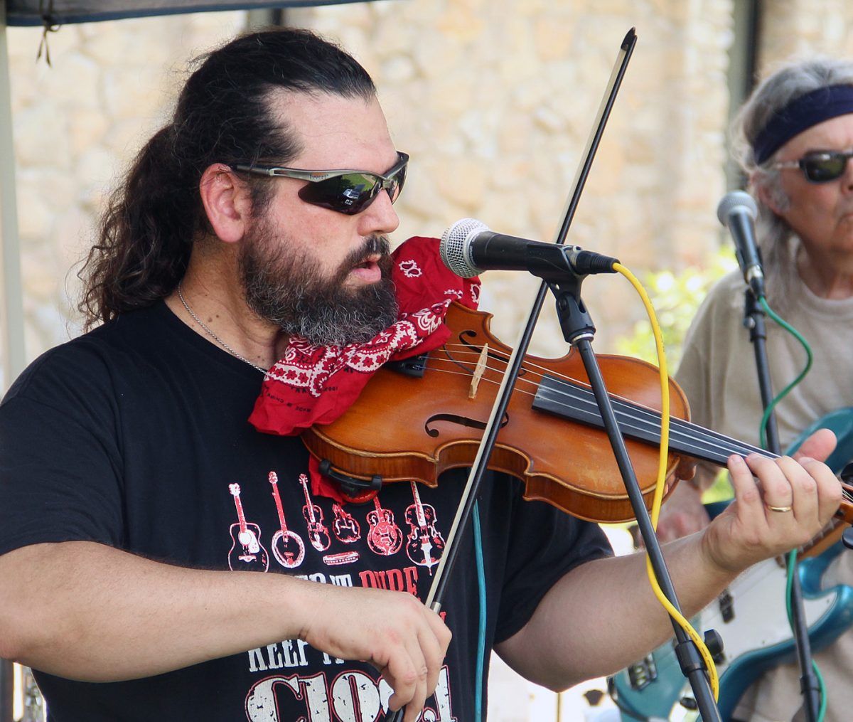 French Heritage Festival Draws Crowd Downtown