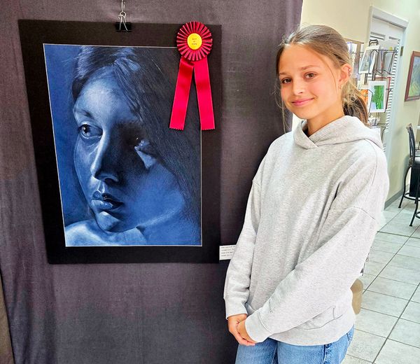 Kreitler, Roth shine in art competition