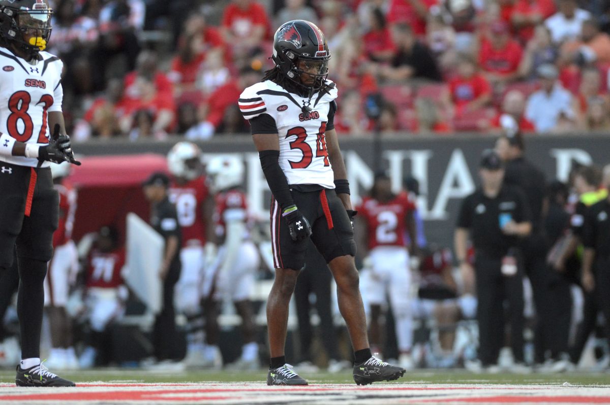 Our opinion: Cheer on the Redhawks in their home opener on S...