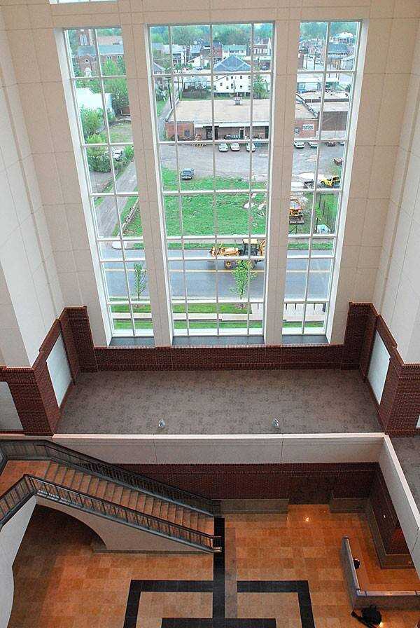 Cape courthouse needs federal money for artwork