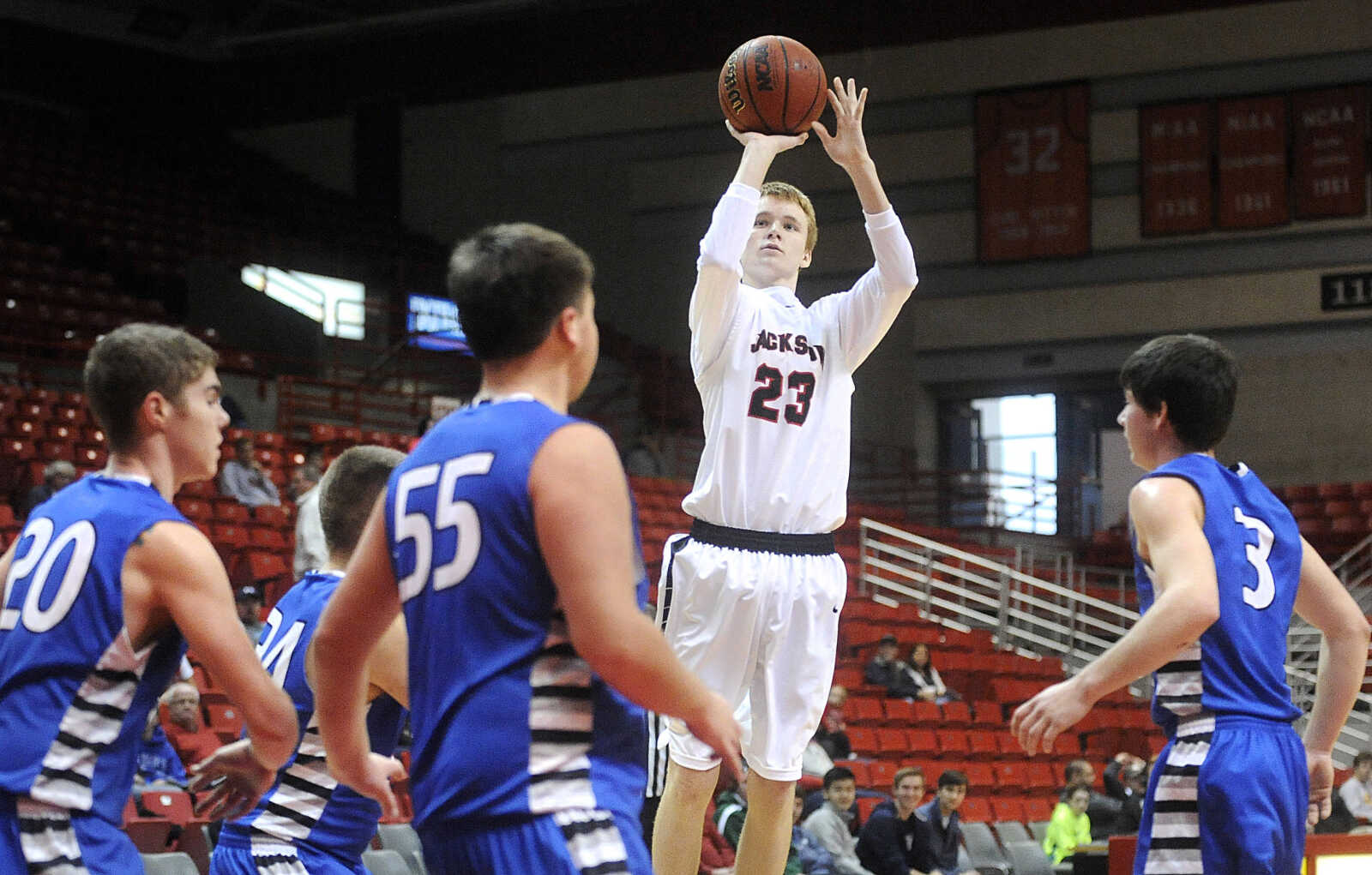 Southeast Missourian Christmas Tournament: Tops seeds roll in opening ...