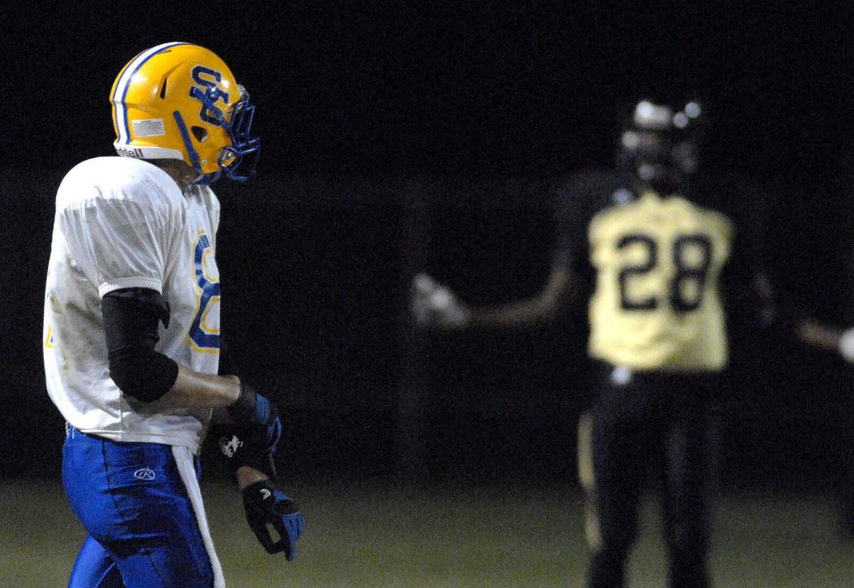 Hayti comes from behind to beat Scott City football team