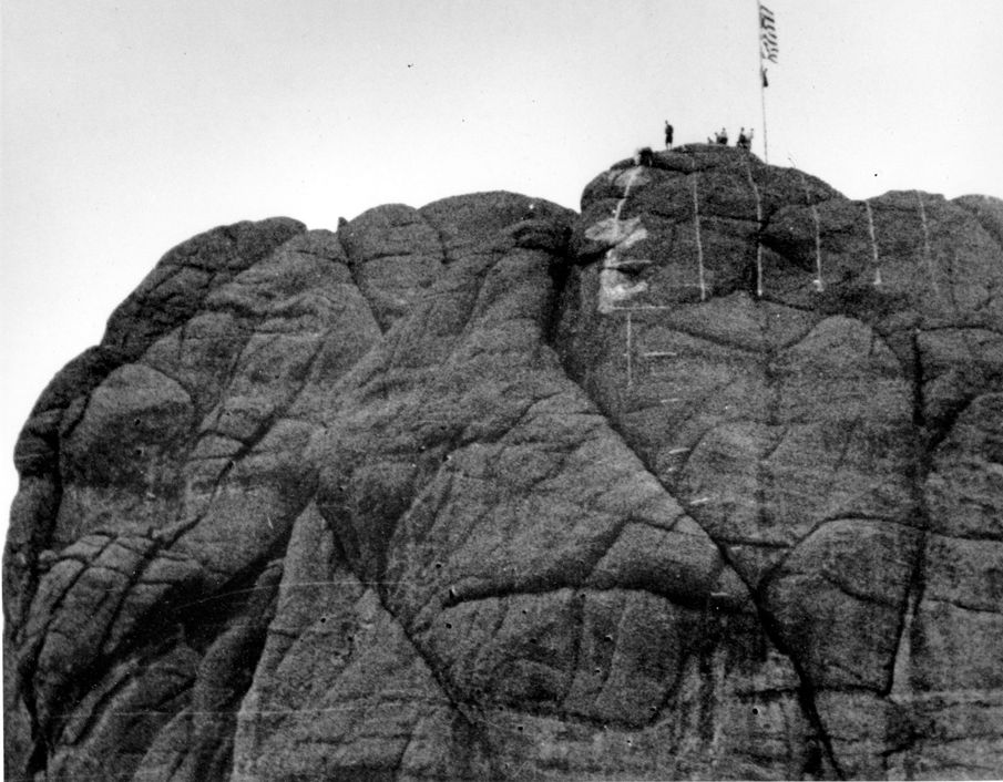 Today in History: Oct. 4