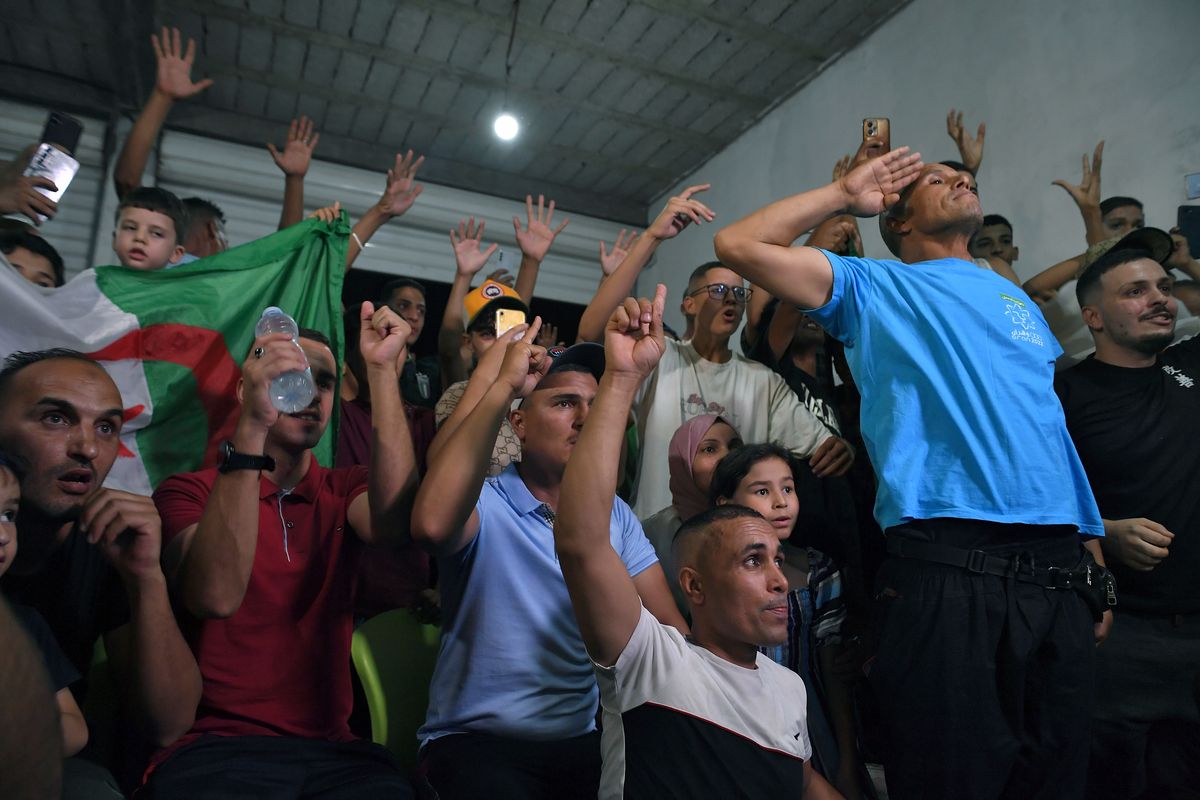 Algerians rally behind gold medal hopeful Imane Khelif amid ...