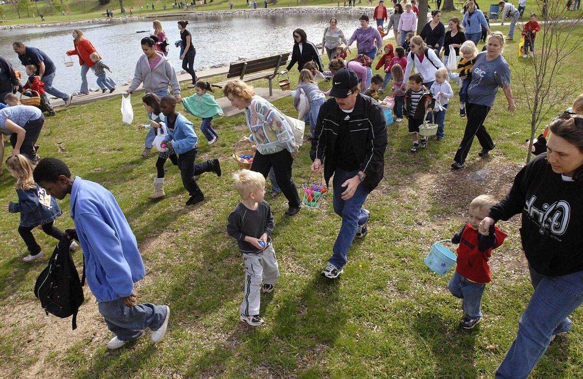 Capaha Park becomes Easter egg hunting ground