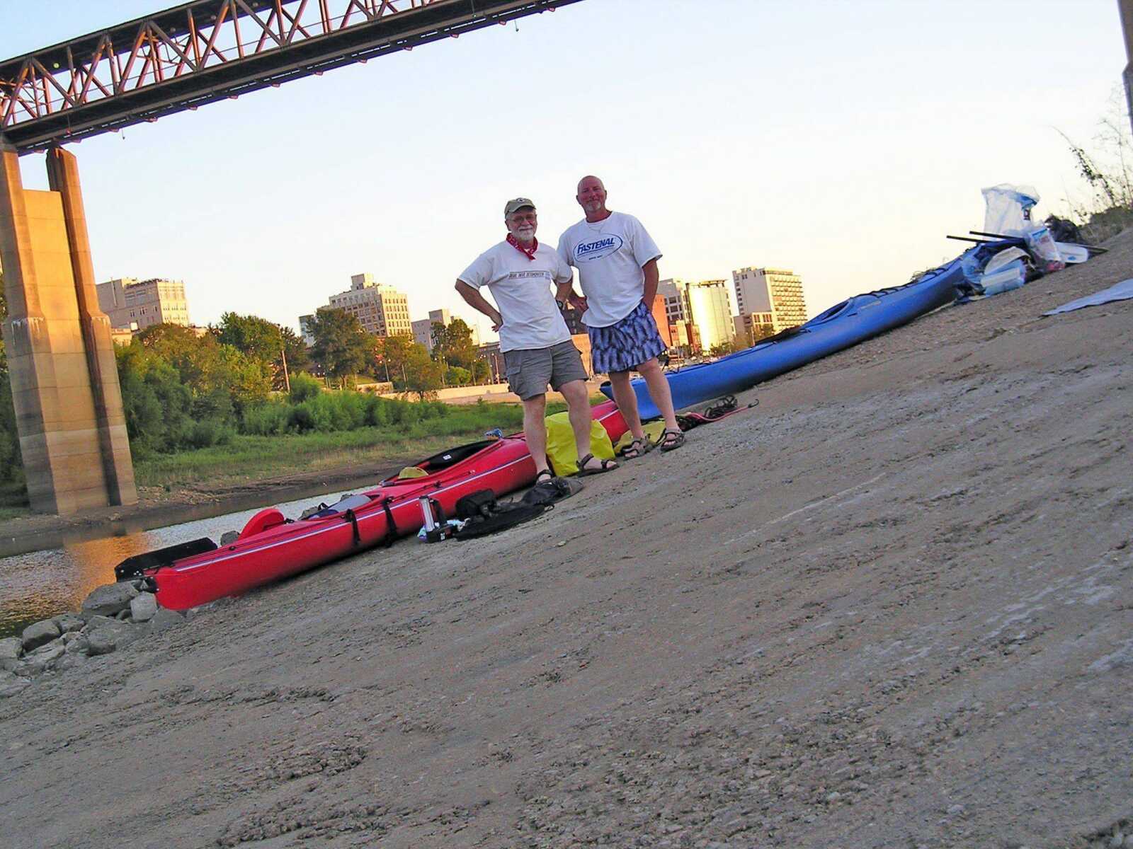 Around the bend: Dave Hardesty and Danny Rees teamed up to kayak the M...