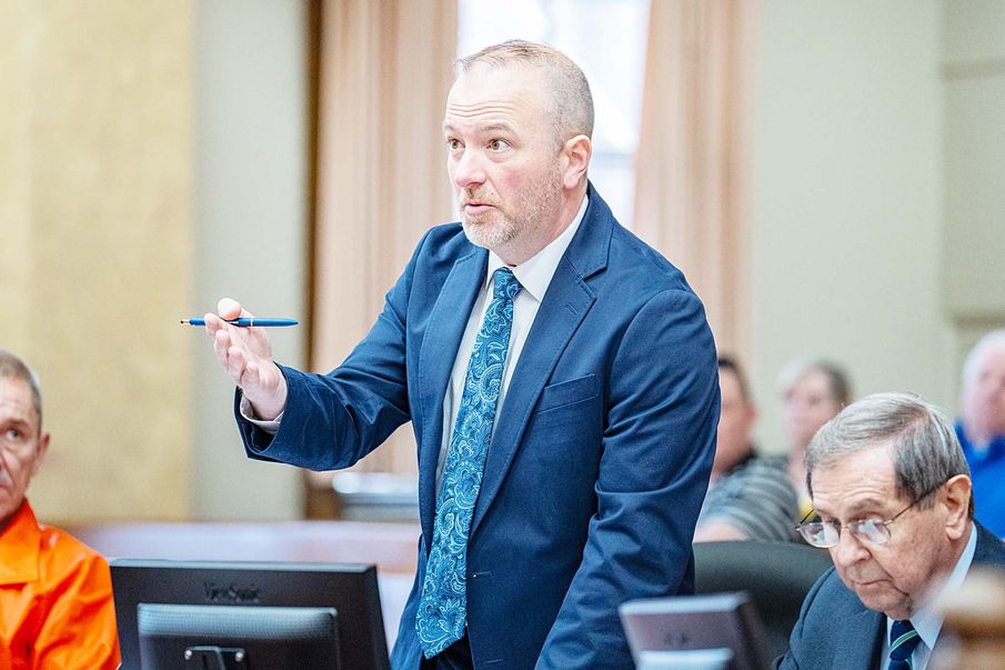 Detective threatened witness with murder charges if he didn't give up ...