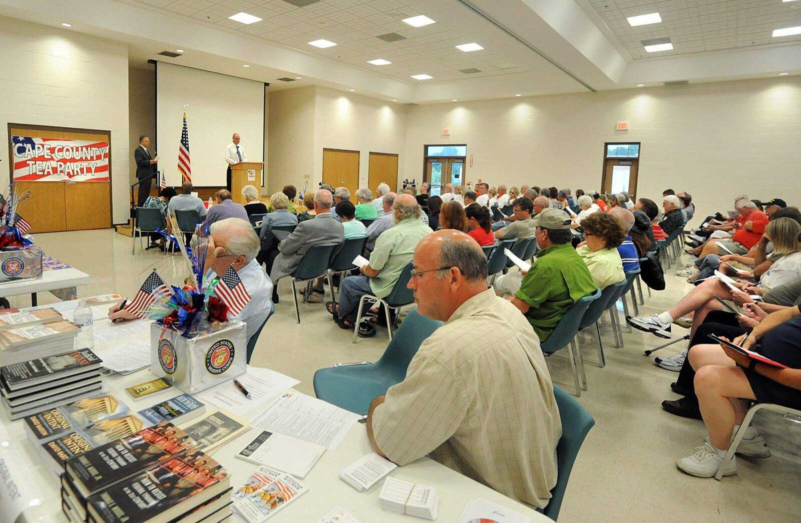 Tea party forum fields candidates from state to local level