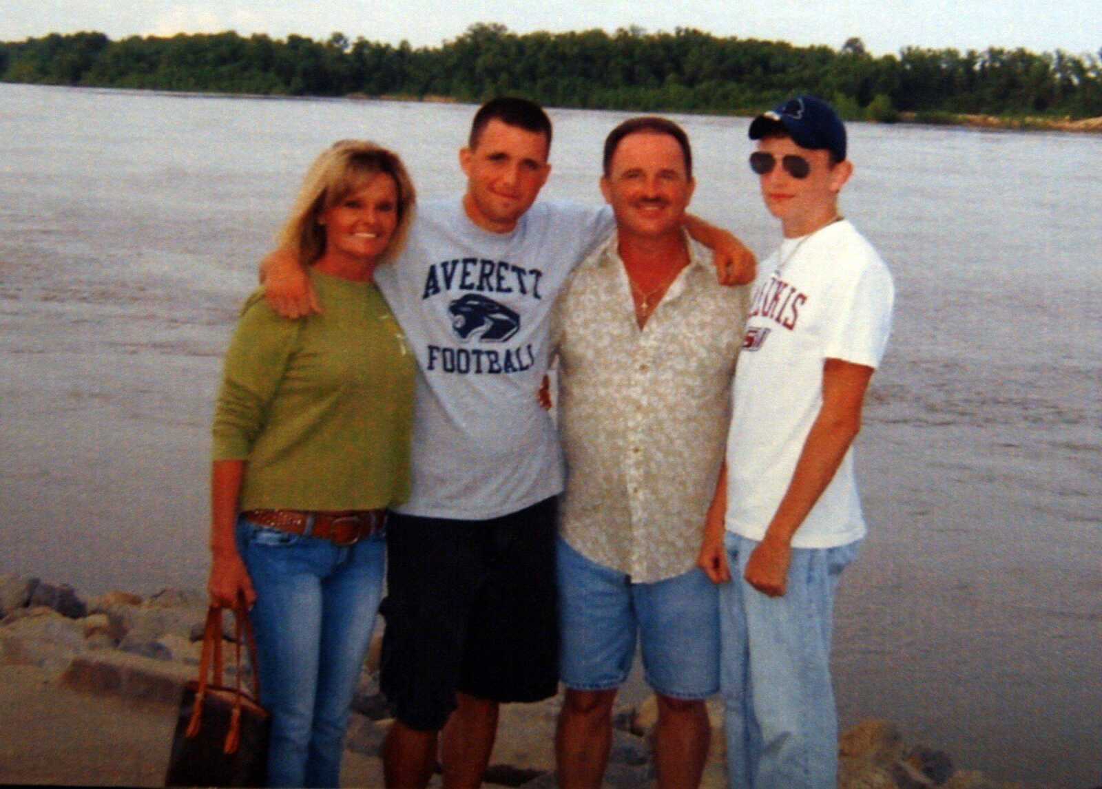 Brothers in uniform: Scott City's Brawley looks forward to a true home...