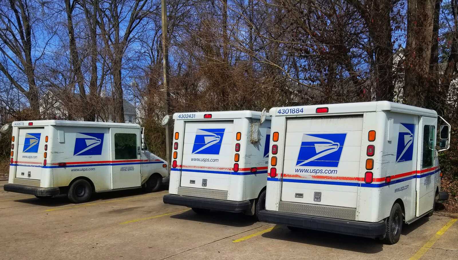 USPS prepares to go all EV