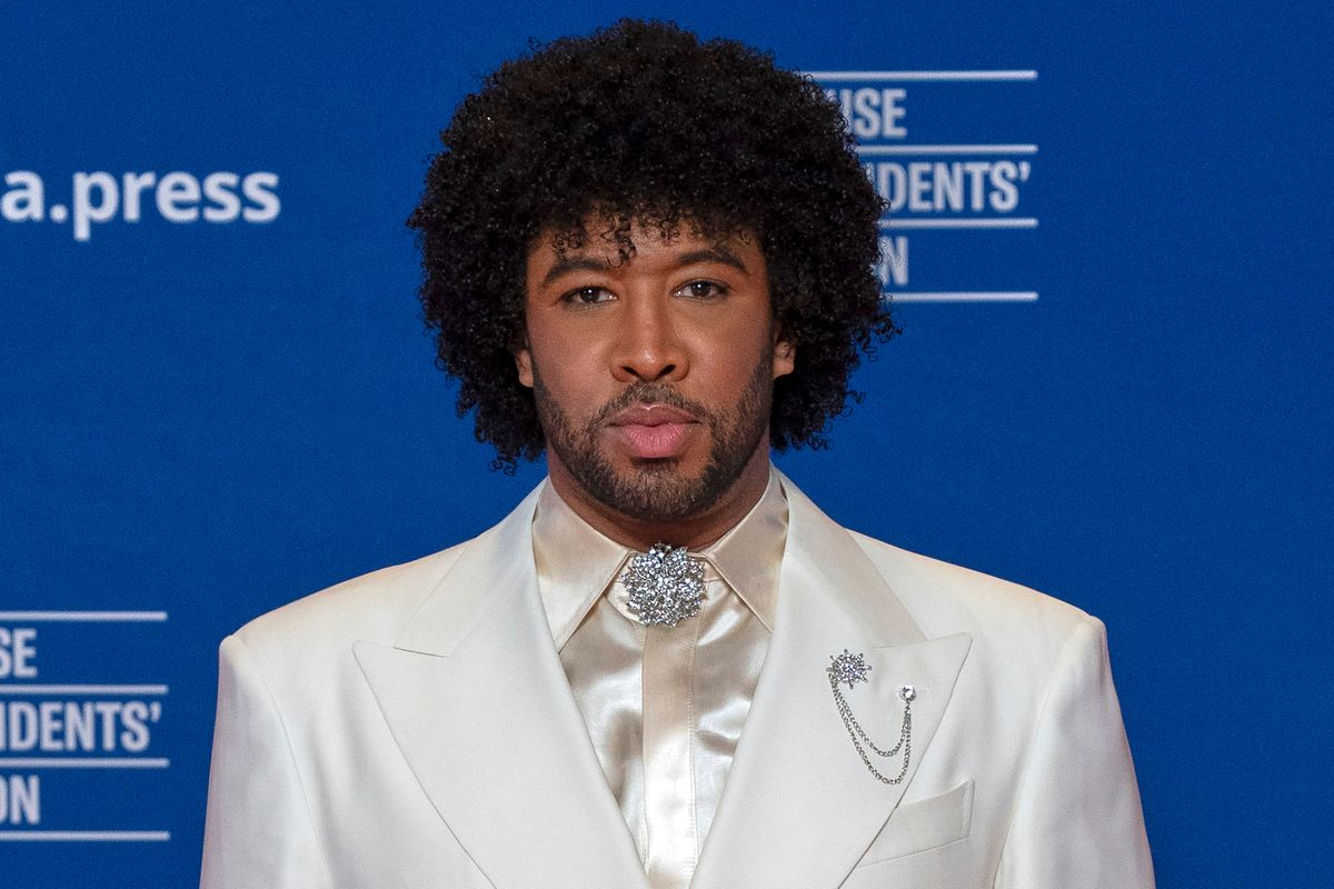 White House journalists use annual press dinner to celebrate First Ame...