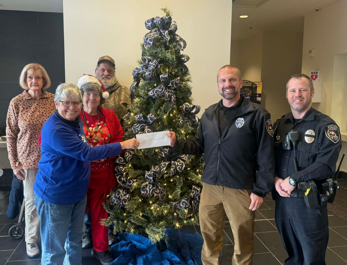 Submitted: Cape Evening Optimists Donate $1,000 to ‘Shop with a Hero’