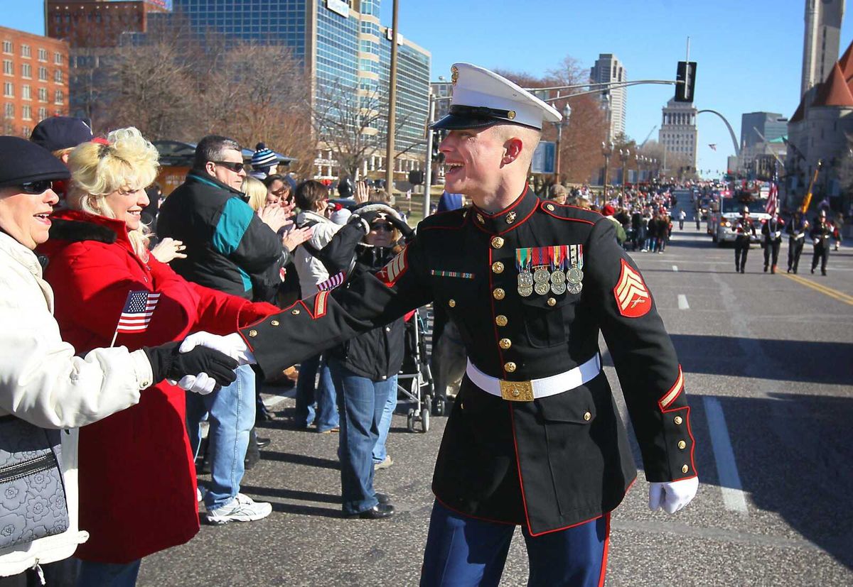St. Louis hosts first big parade on Iraq War's end