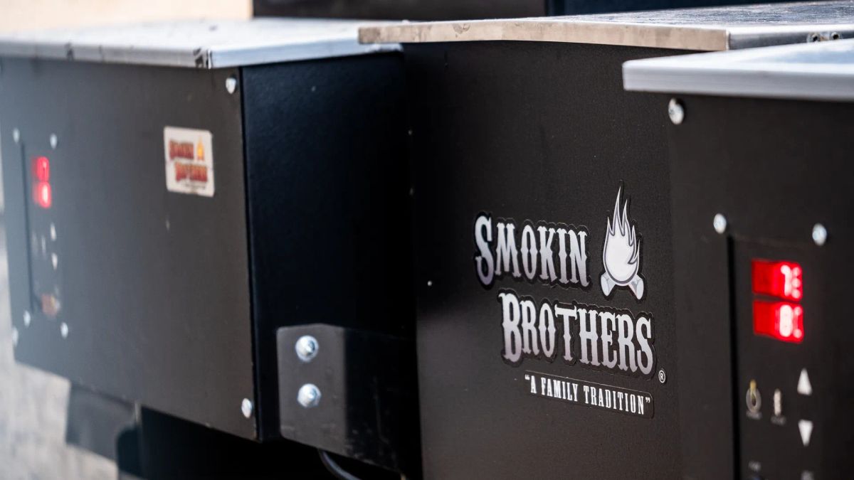 Smokin Brothers announces expansion in Chaffee
