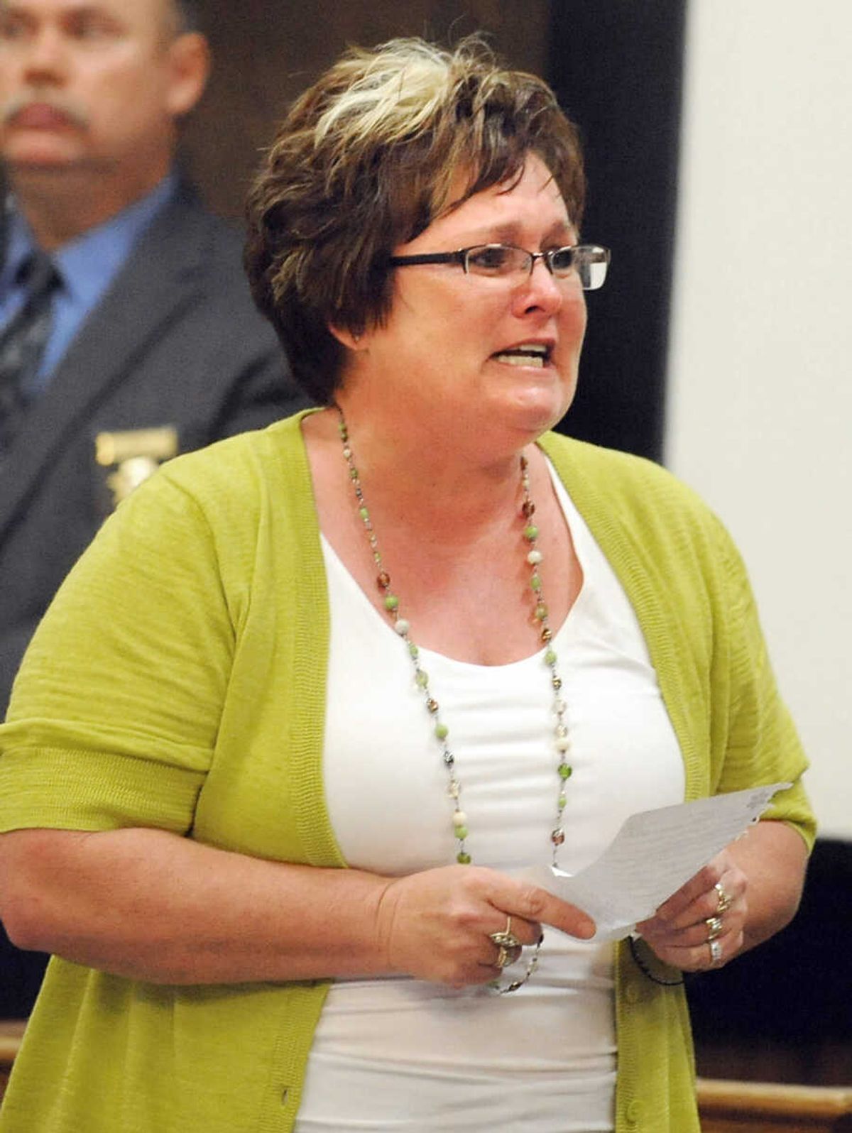 Jacque Waller's sister, son give emotional testimony at hearing