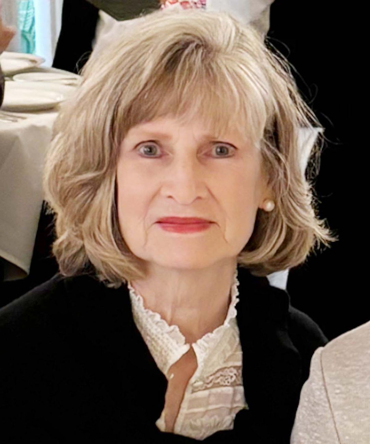 Lois Weakley