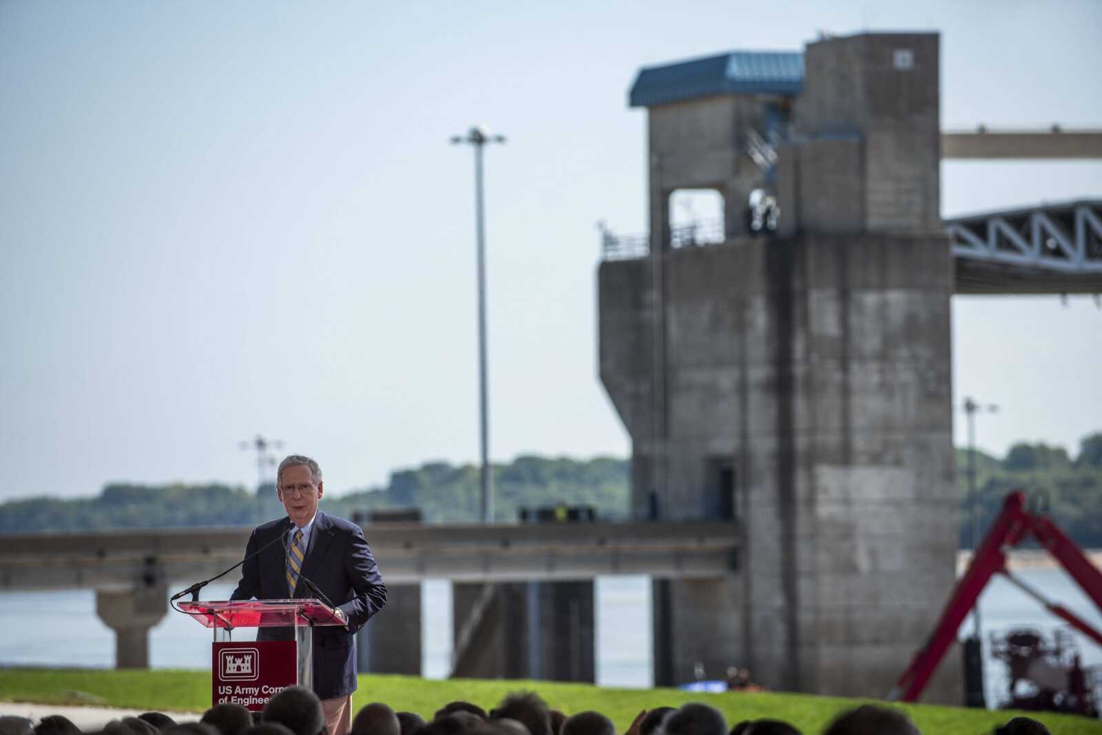 Ceremony marks opening of new Olmsted Locks and Dam