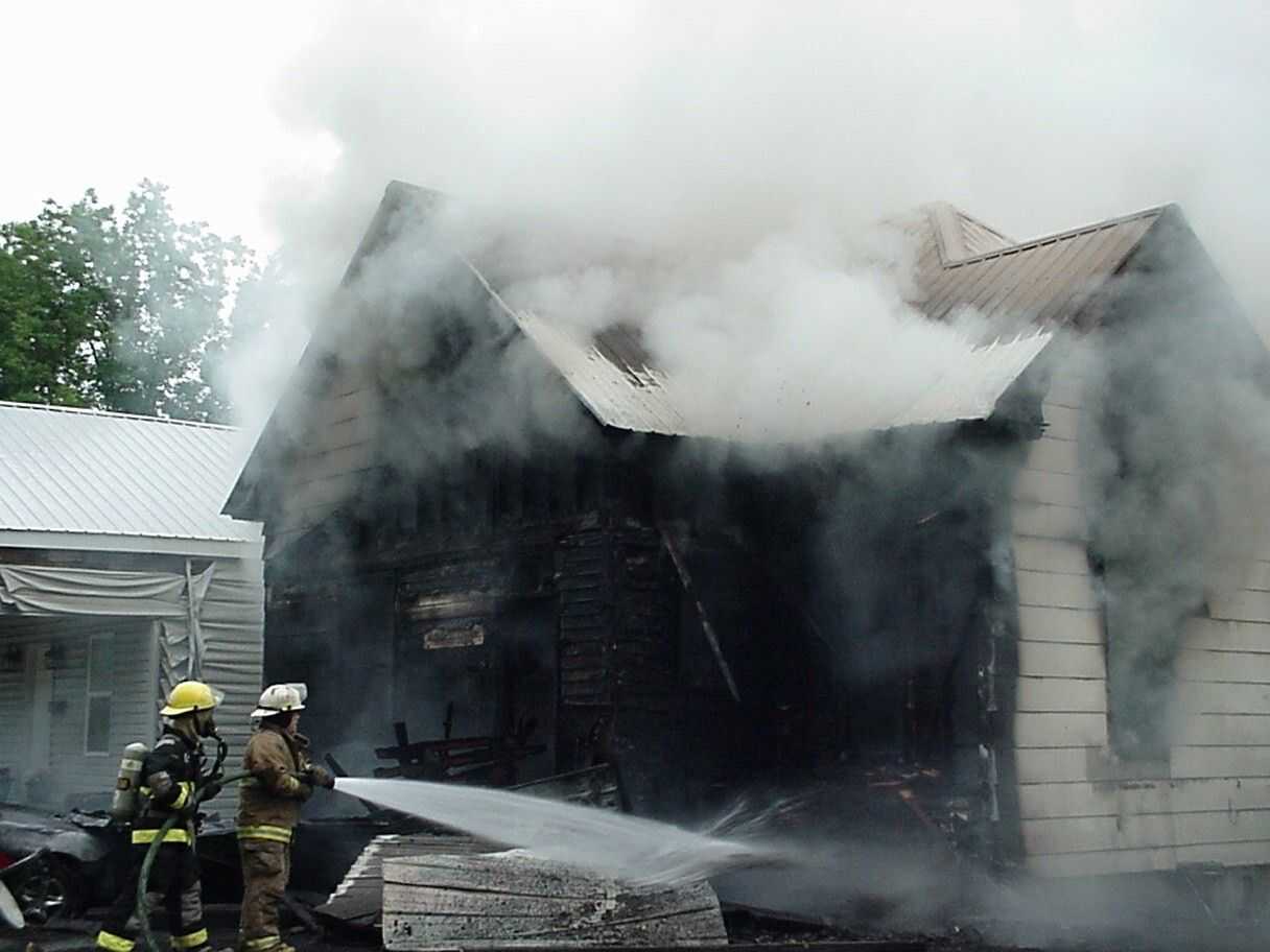 Neighbors, friends in shock after fatal Chaffee, Mo., fire