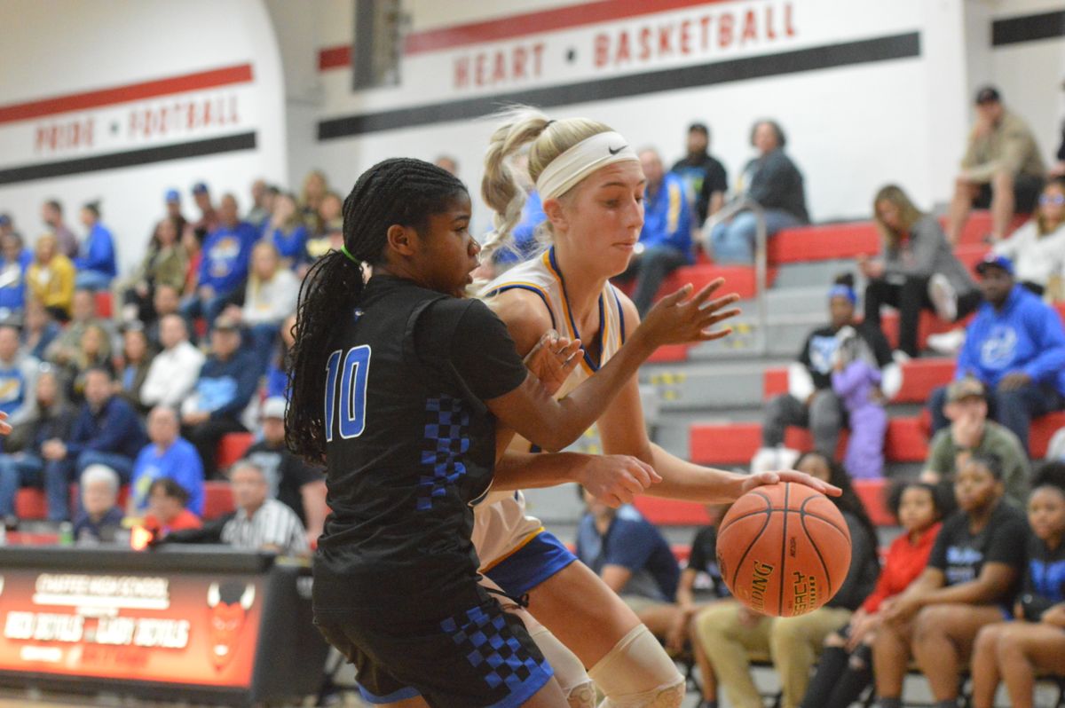 Top-seeded St. Vincent girls blast Charleston 66-27 in Class 2 Distric...