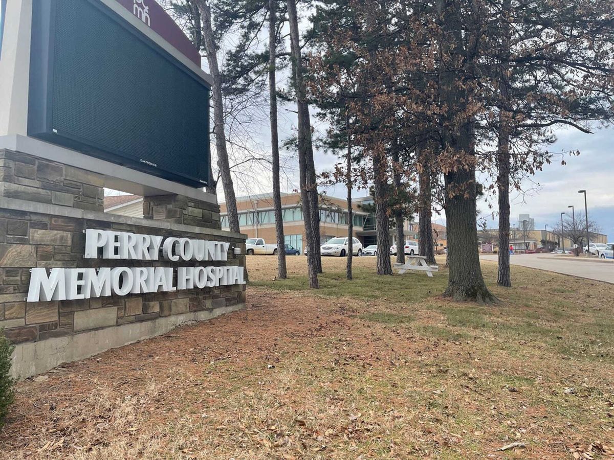 Hospital board member ousted in Perry County; Perryville mayor elected