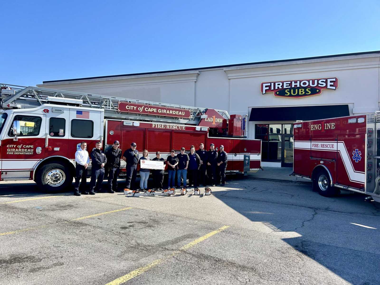 Cape Girardeau firefighters to get new chain saws thanks to Firehouse ...