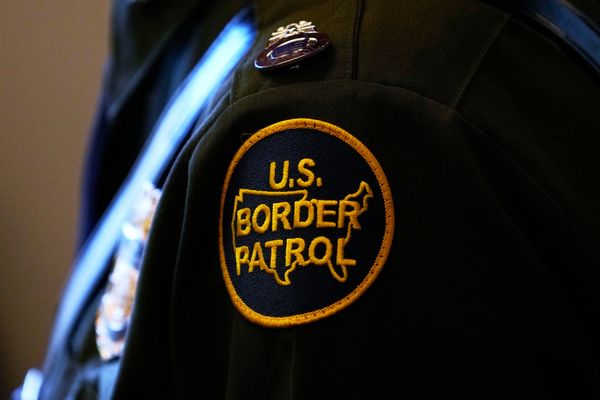 Shooting involving Border Patrol leaves 1 in critical condition near U...