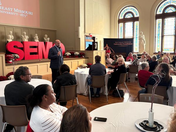 Photo gallery: SEMO opens Homecoming Week with Retired Faculty and Sta...