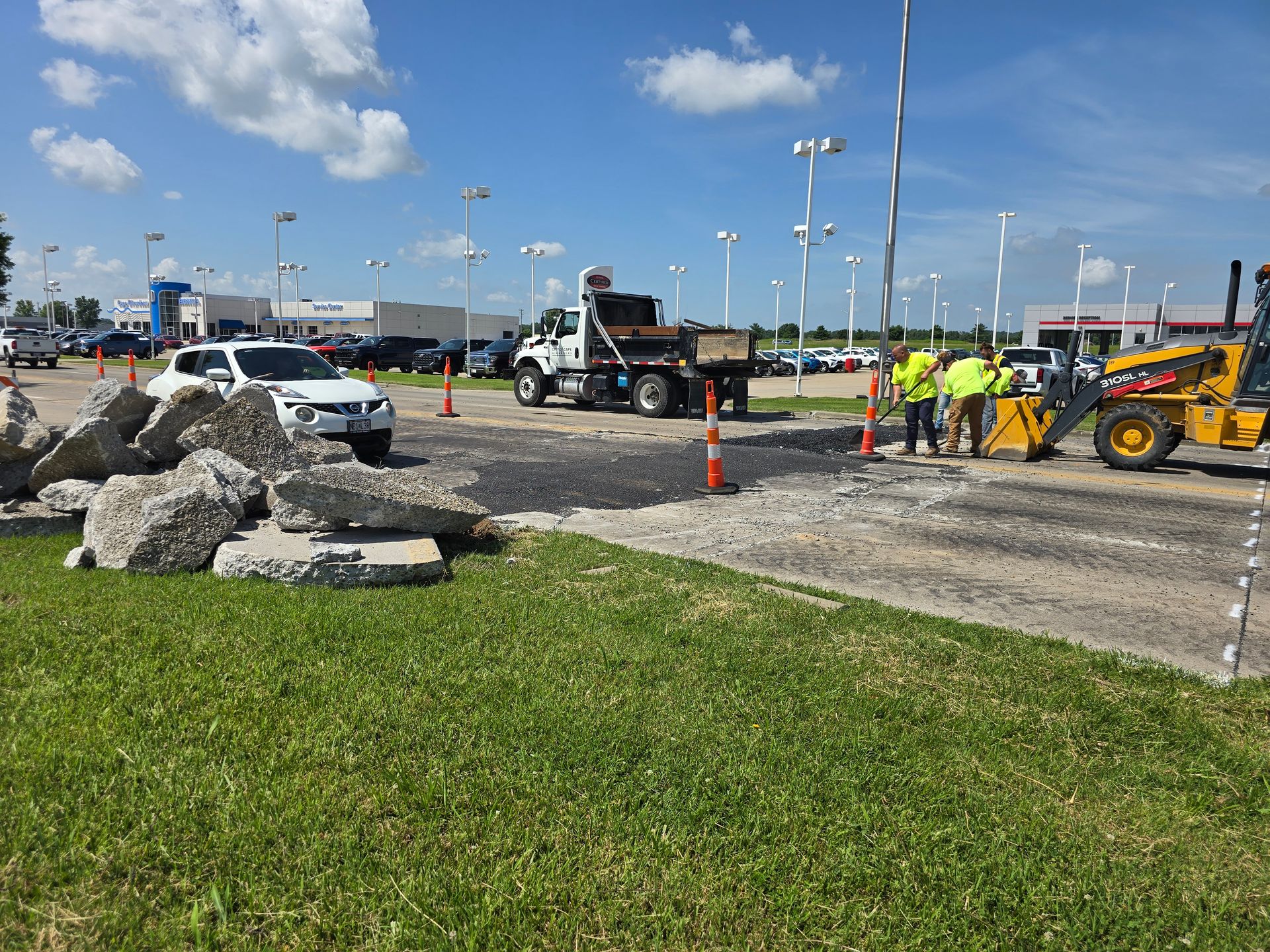 Cape Girardeau roads buckle under extreme heat as temperatures continu...