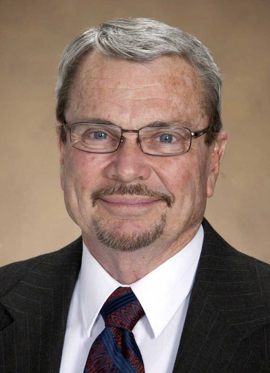 New mayor for Perryville takes oath of office