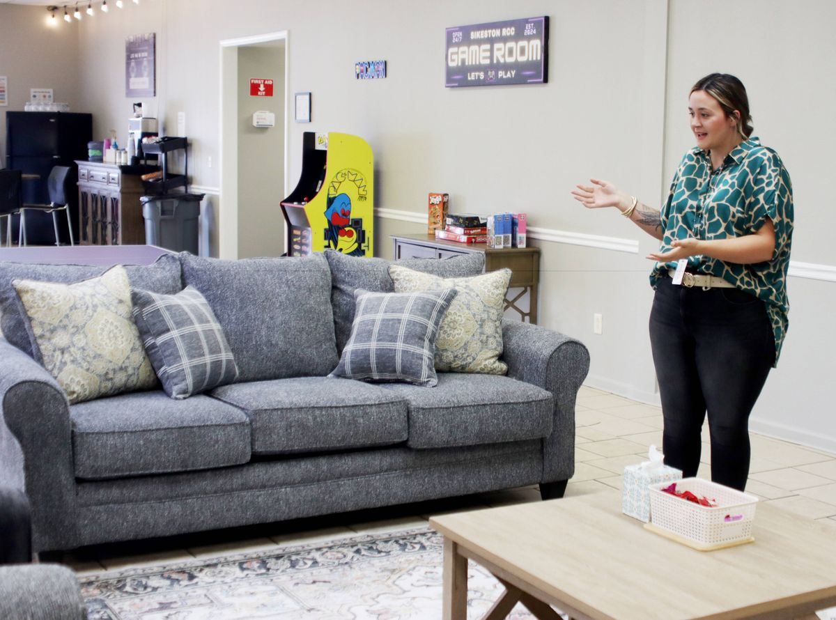 New recovery community center opens in Sikeston