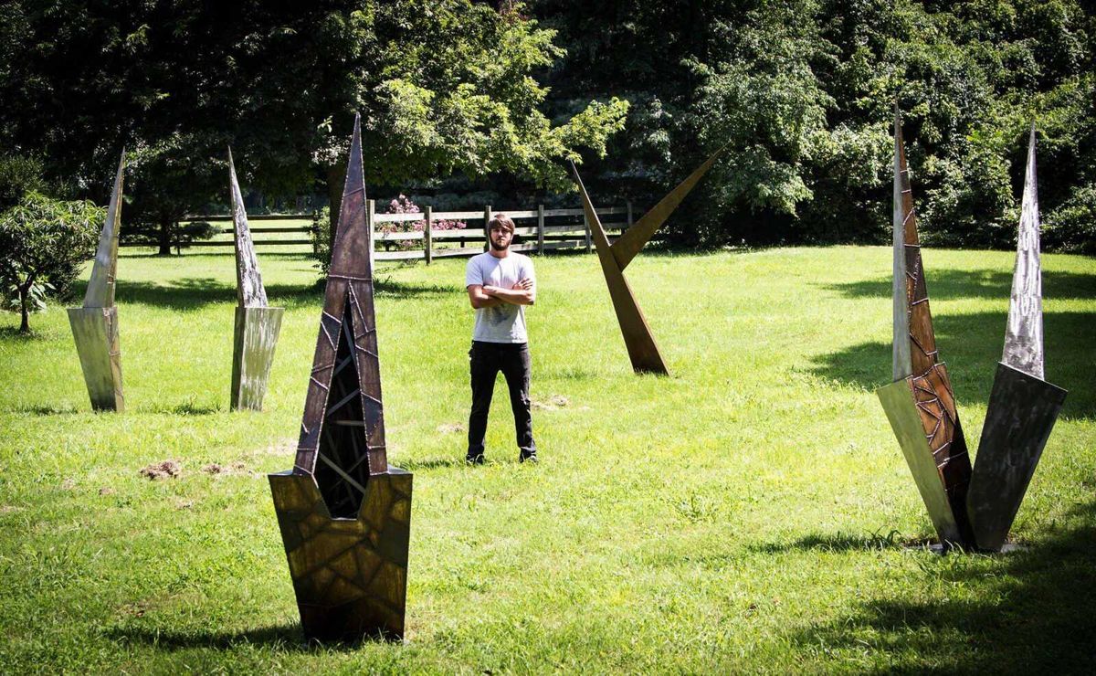 Local artist displays sculptures at Gallery of Inspiration
