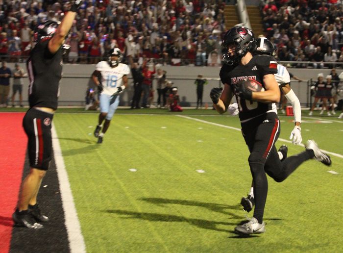 Jackson surges past Ballard, sets sights on Edwardsville showdown