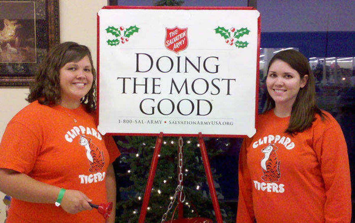 Clippard Elementary teachers "ring in" the holiday