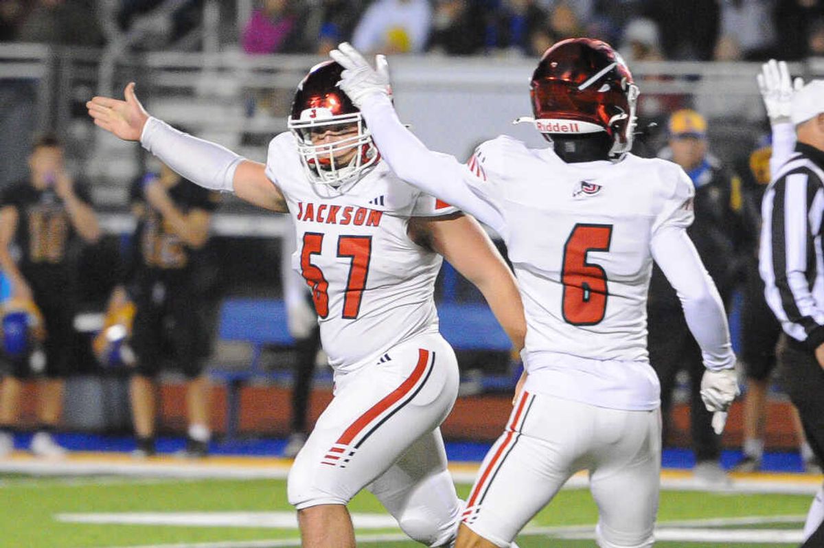 Week 13 Top 10: Jackson rolls over Seckman, Dexter rallies back for di...