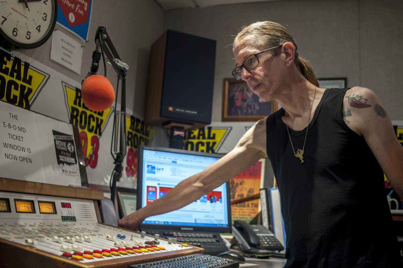 Radio personality Kirby Ray recipient of 2023 Dingeldein award